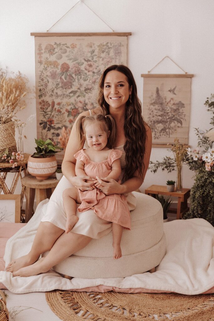 Motherhood Photography Mini Session | Murfreesboro Studio