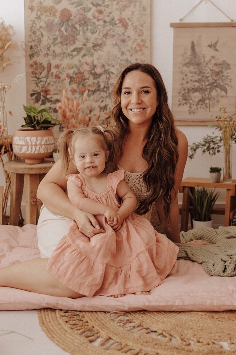 Motherhood Photography Mini Session | Murfreesboro Studio